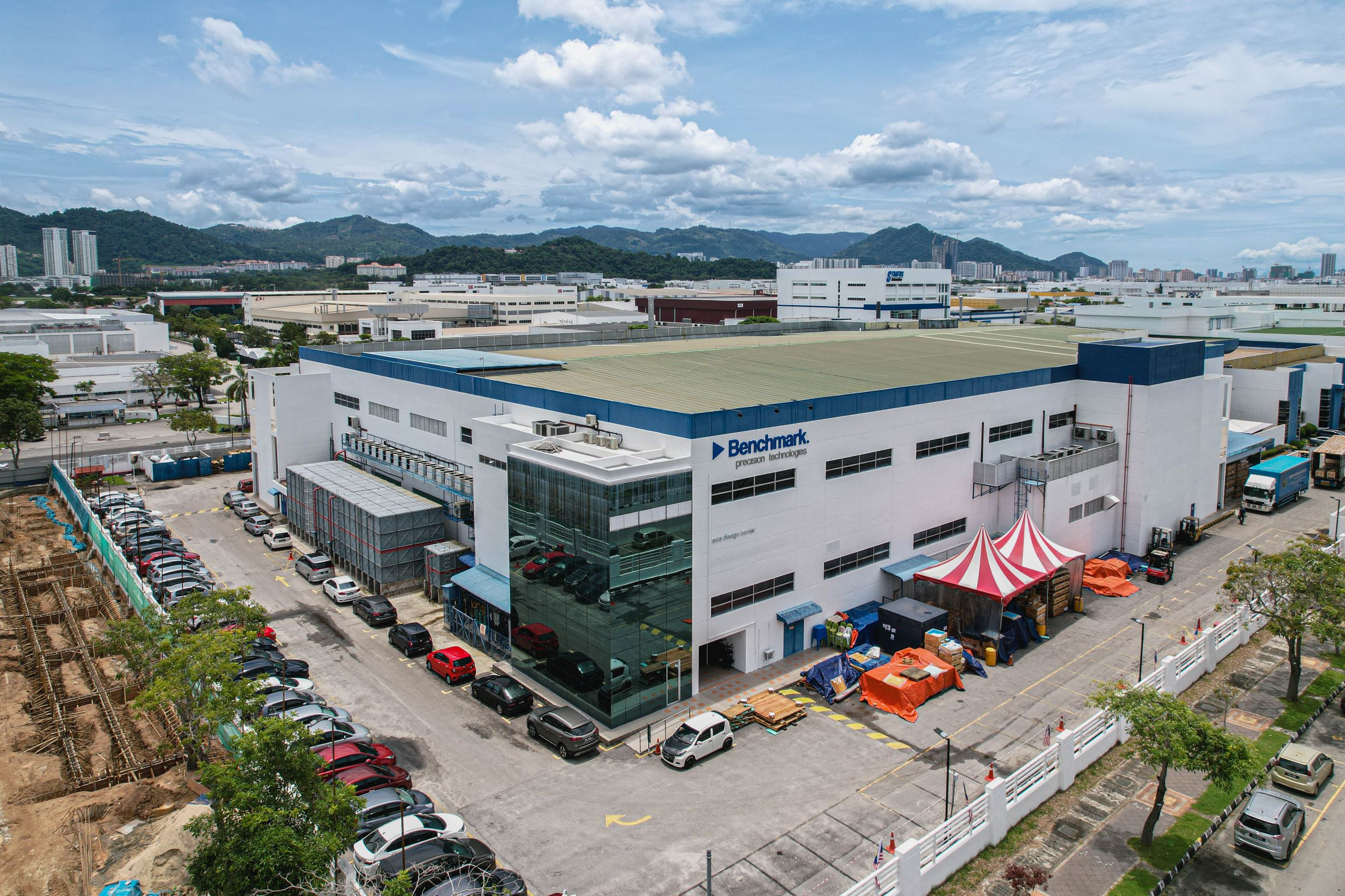 Benchmark Electronic (M) Sdn Bhd – Team PDB